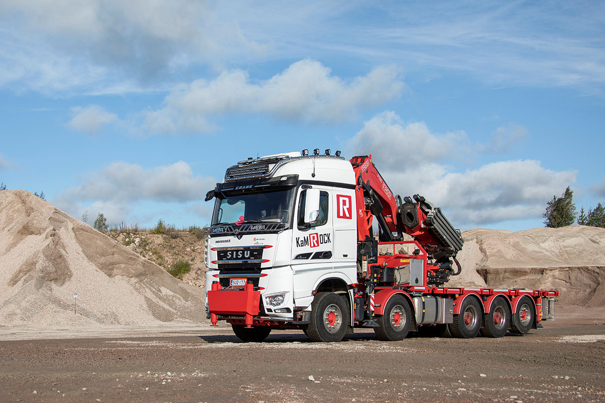 An F1150RA in the cold of the arctic - Fassi Group