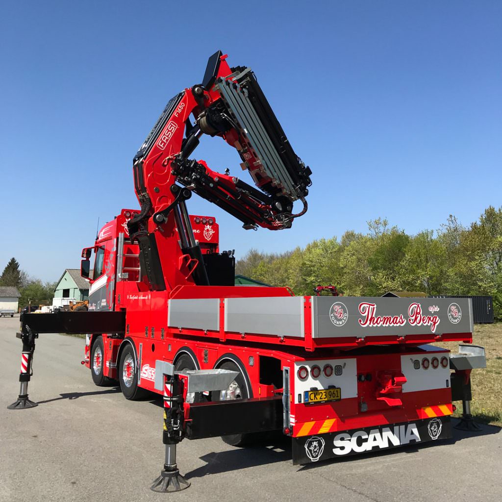 With Fassi, cranes embody efficiency in all working conditions - Fassi ...