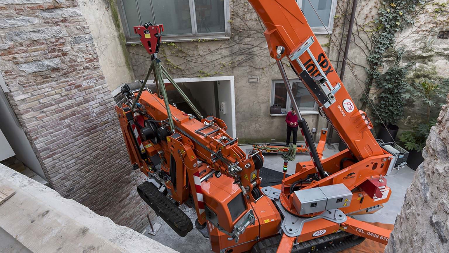 Fassi F710RA.2.27 crane with L426 jib on Scania R540 Fassi Kraner Aps Denmark - Fassi Group