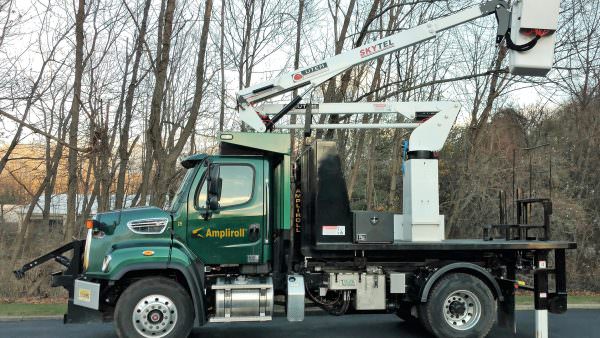 Transporting a power substation - Fassi Group